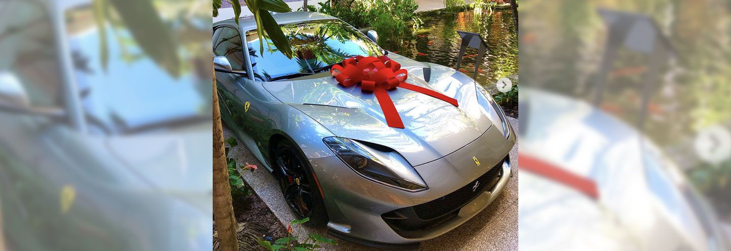 benefits-ferrari-hero - Bal Harbour Shops