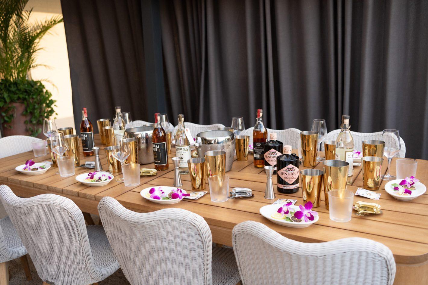 Floral Cocktail & Dinner Celebrating Fleurs de Villes VOYAGE at Aba ...