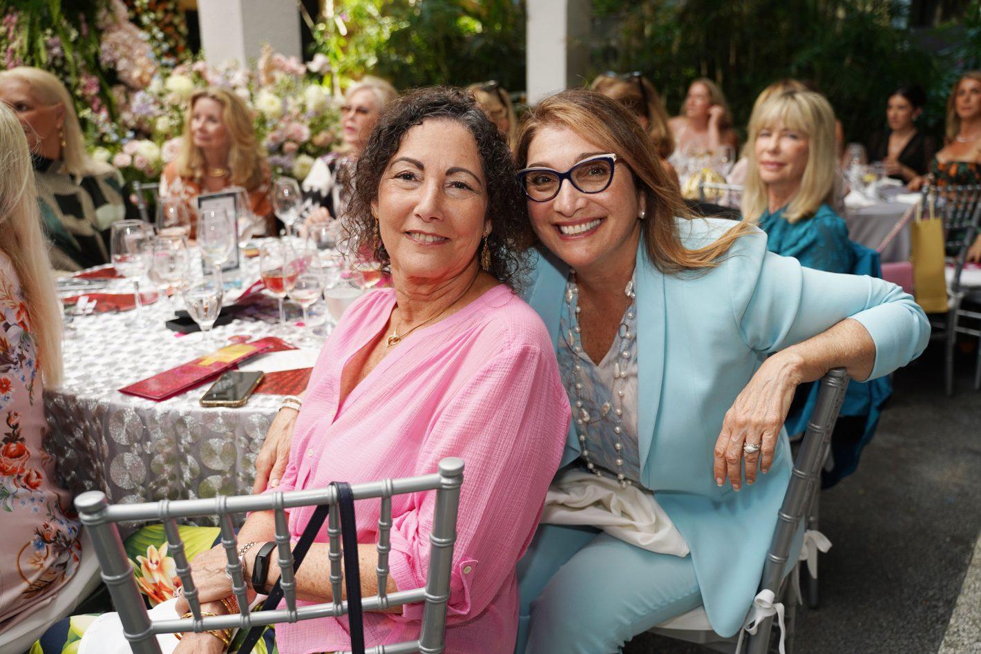 Bal Harbour Shops ACCESS hosts Wine, Women and Shoes Fashion Show and ...